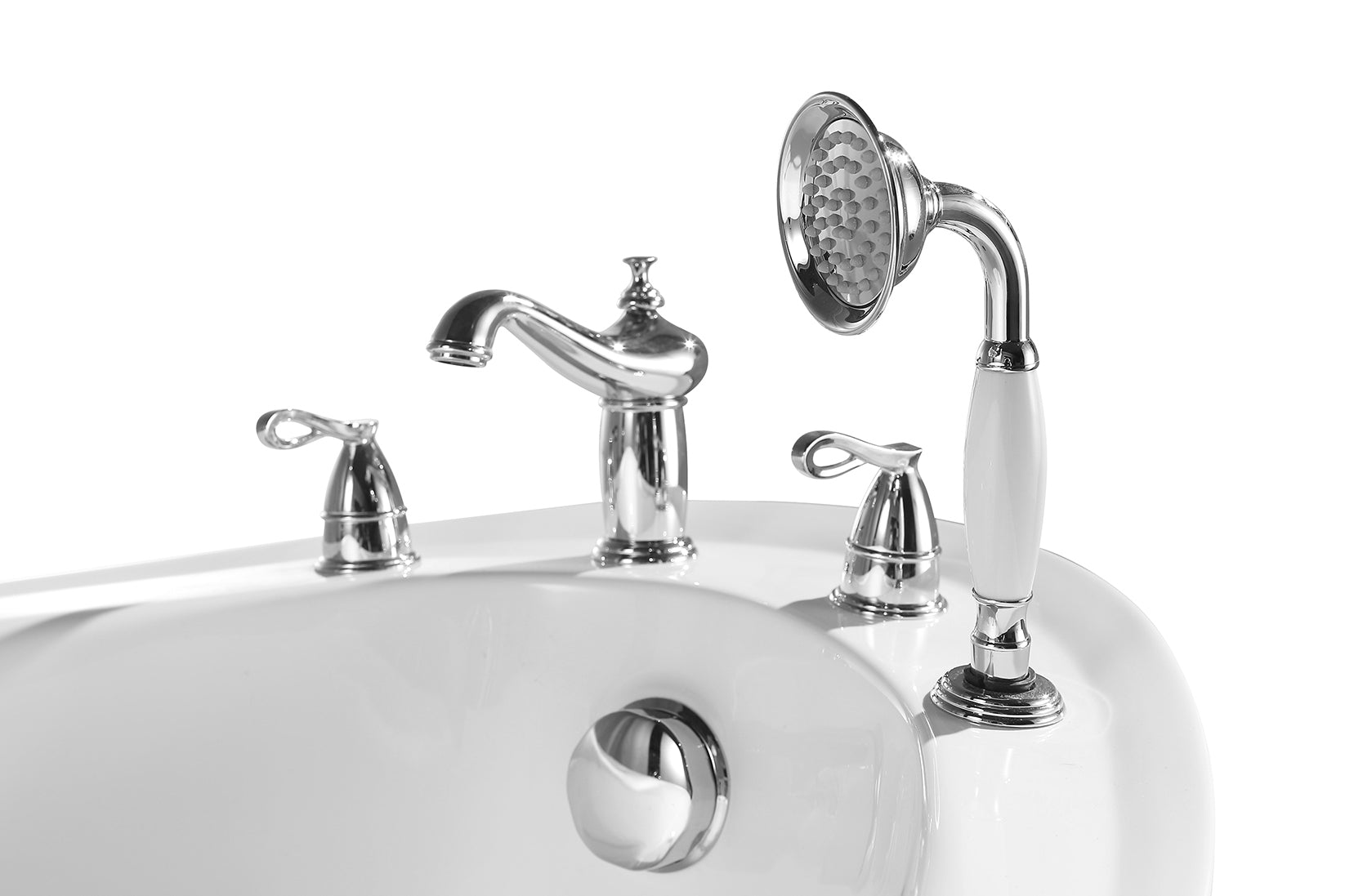 Free Standing Bathtub c/w Chrome Tap